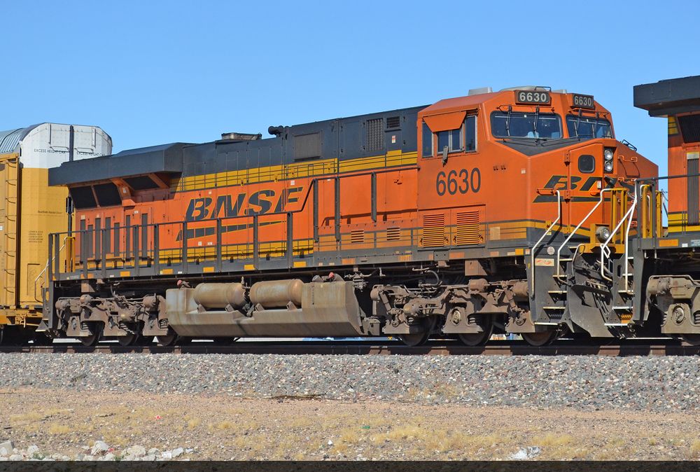 BNSF 6630